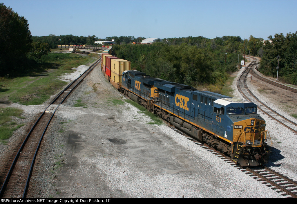 CSX 781